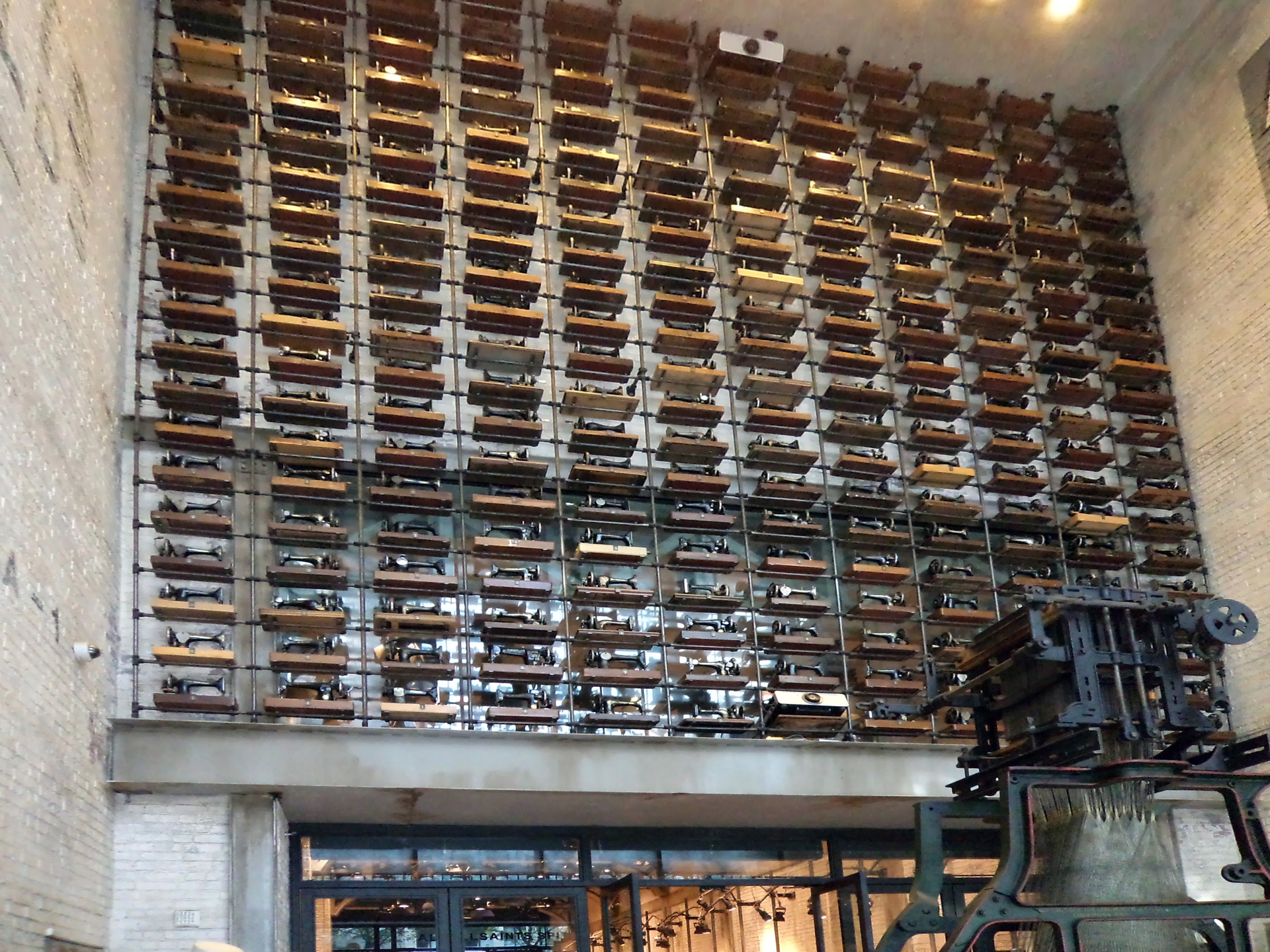 the narrative thread – Lose the thread and the story unravels…